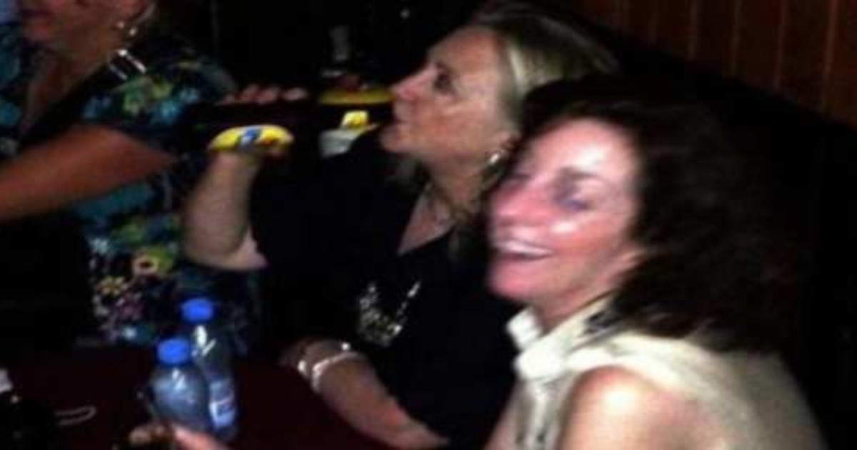 De fiesta: Hillary Clinton en un bar cubano | Rosario3