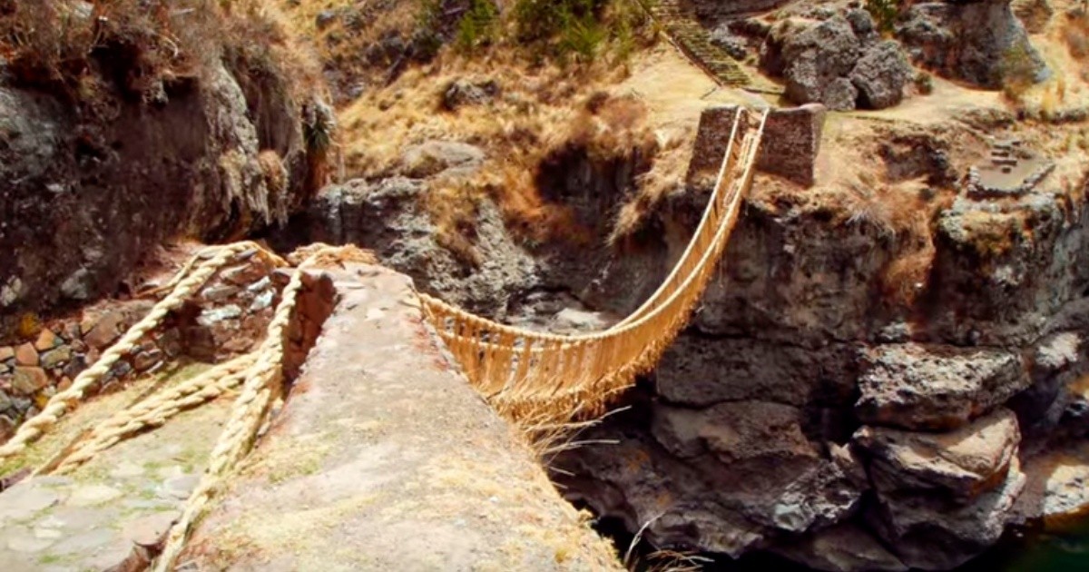 Así se reconstruye el puente Inca de Q’eswachaka | Rosario3