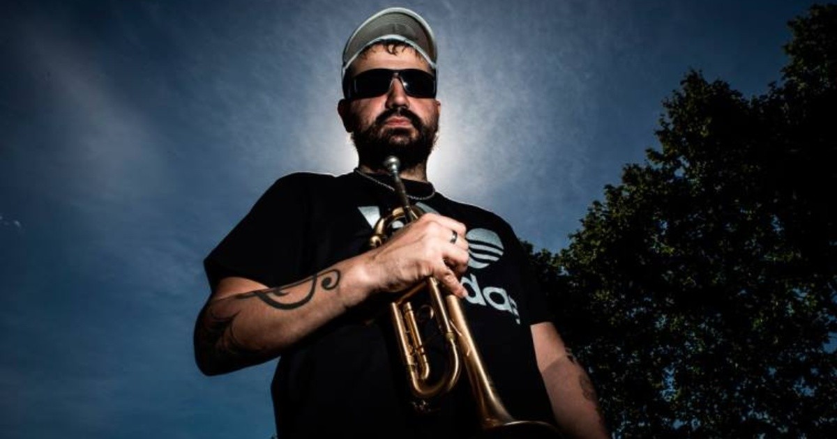 Hugo Lobo presenta Stay Rude!, “un disco de raíz” | Rosario3