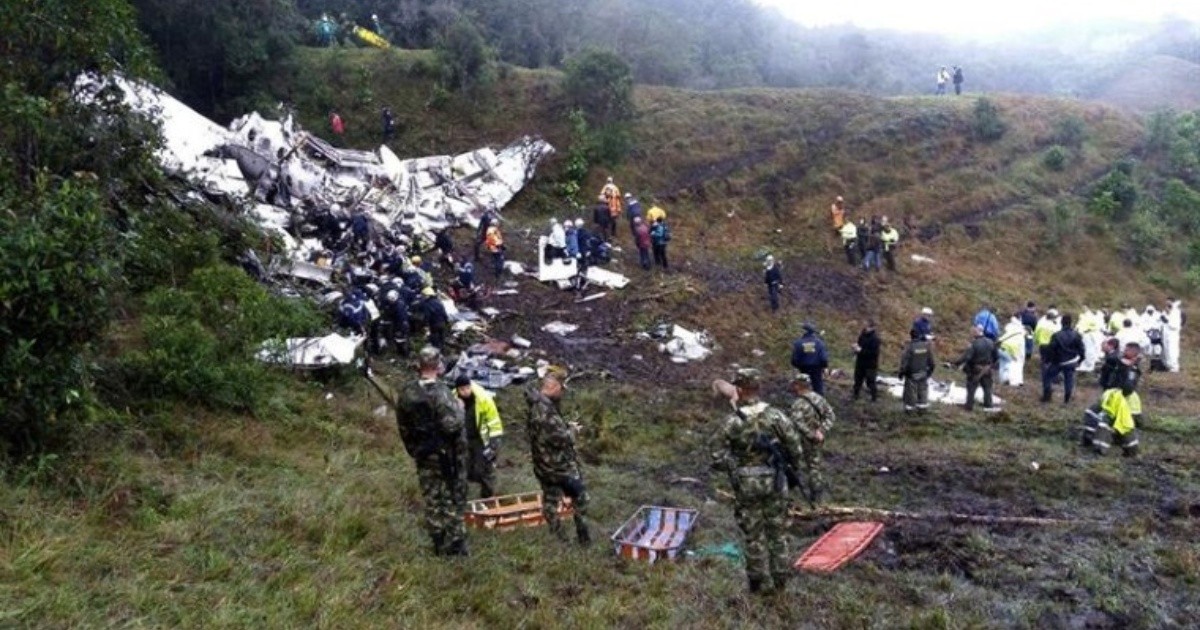 El audio del piloto del avión caído y la torre de control | Rosario3