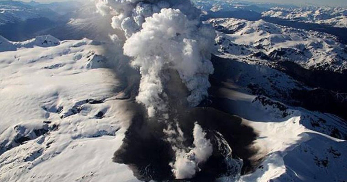 Alerta amarilla en la Patagonia por el volcán Hudson | Rosario3