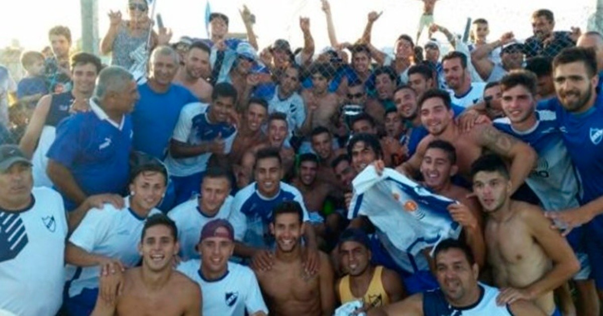 El otro clásico: Argentino derrotó a Central Córdoba en la costa | Rosario3