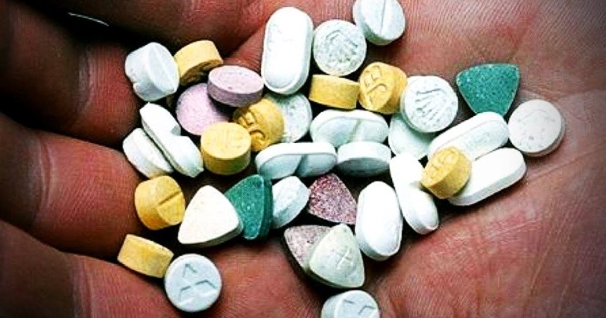 Secuestran éxtasis, cocaína y LSD en fiesta electrónica en Rosario | Rosario3