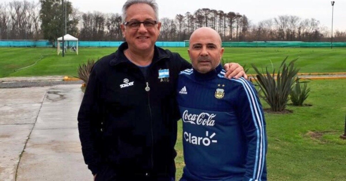 Sampaoli-Velasco: intercambio de ideas en Ezeiza | Rosario3