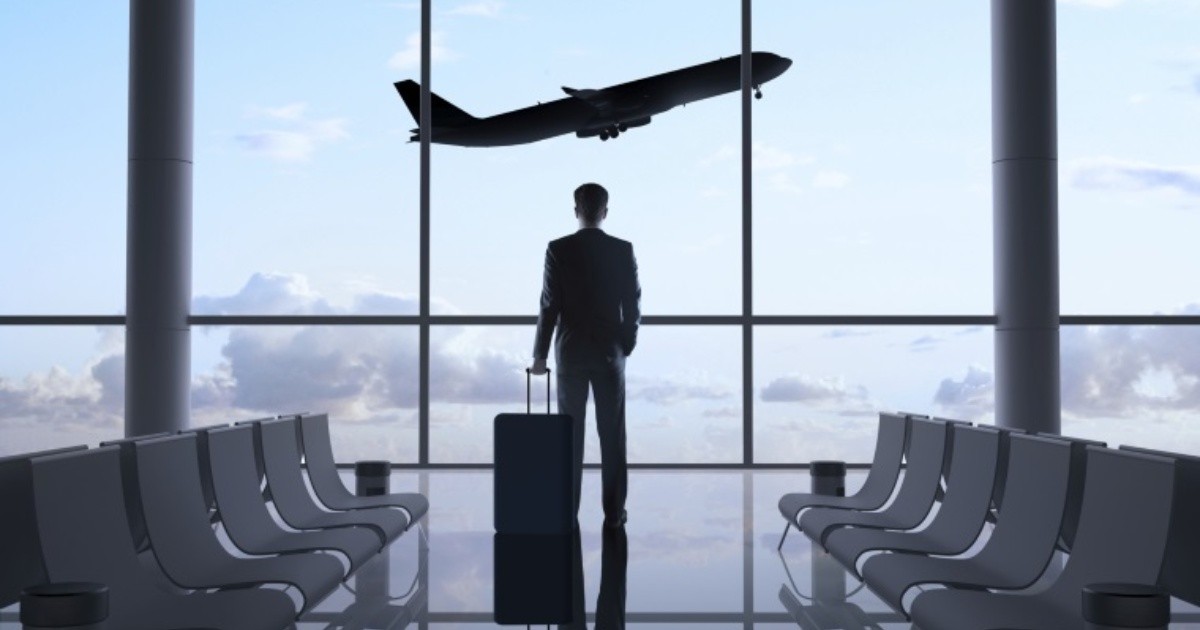 Viajar en avión: ¿cuáles son las recomendaciones para pasarla bien ...