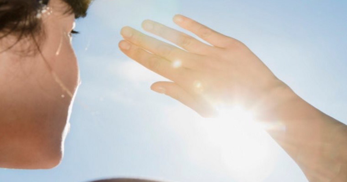 Una mano al sol | Rosario3