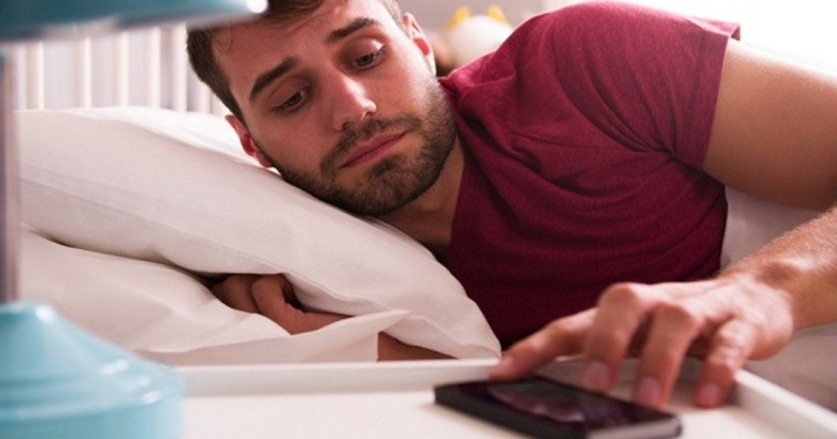 ¿Cómo afecta al sueño posponer la alarma cada cinco minutos? | Rosario3