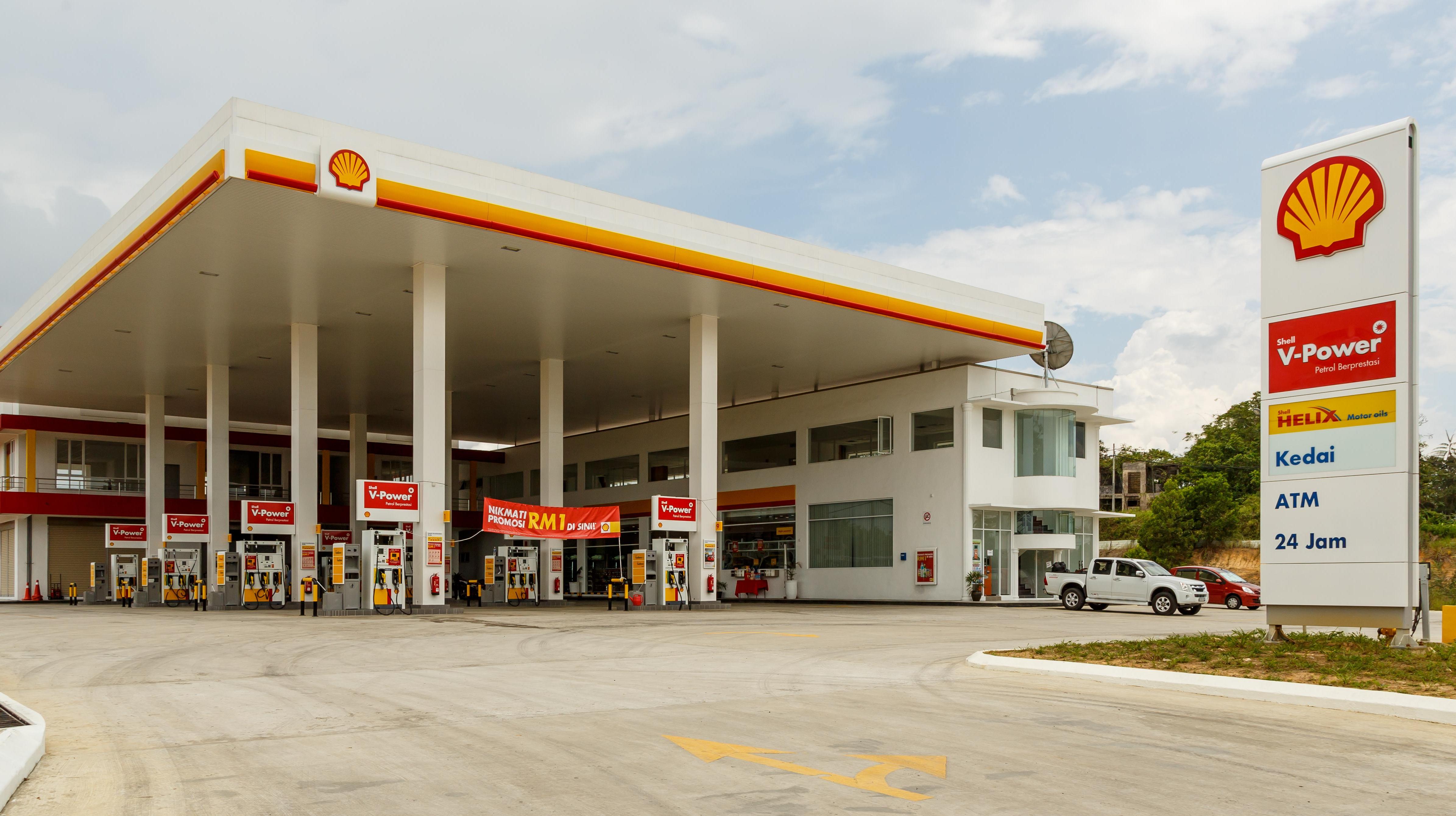 Shell también aplica una leve baja a los precios de sus naftas ...