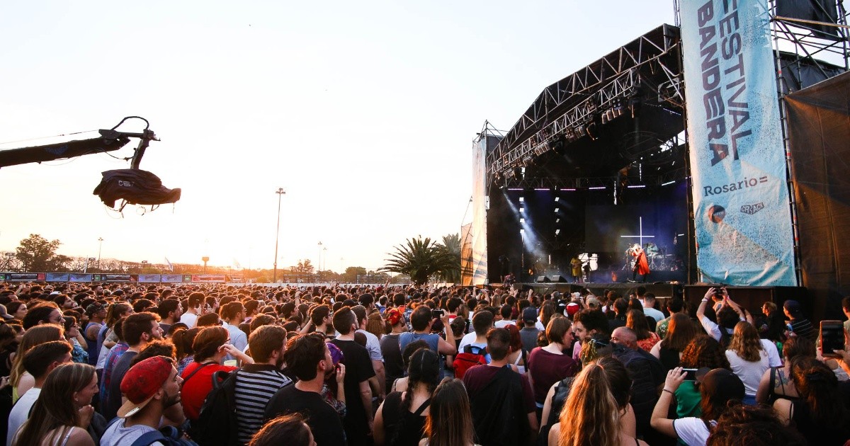Con Babasónicos y Las Pelotas, la tercera edición del Festival Bandera ...