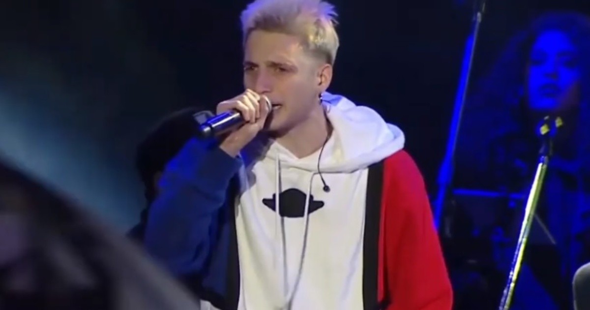 Wos, junto a Ciro y Los Persas: “El que más roba usa traje y tiene ojos ...