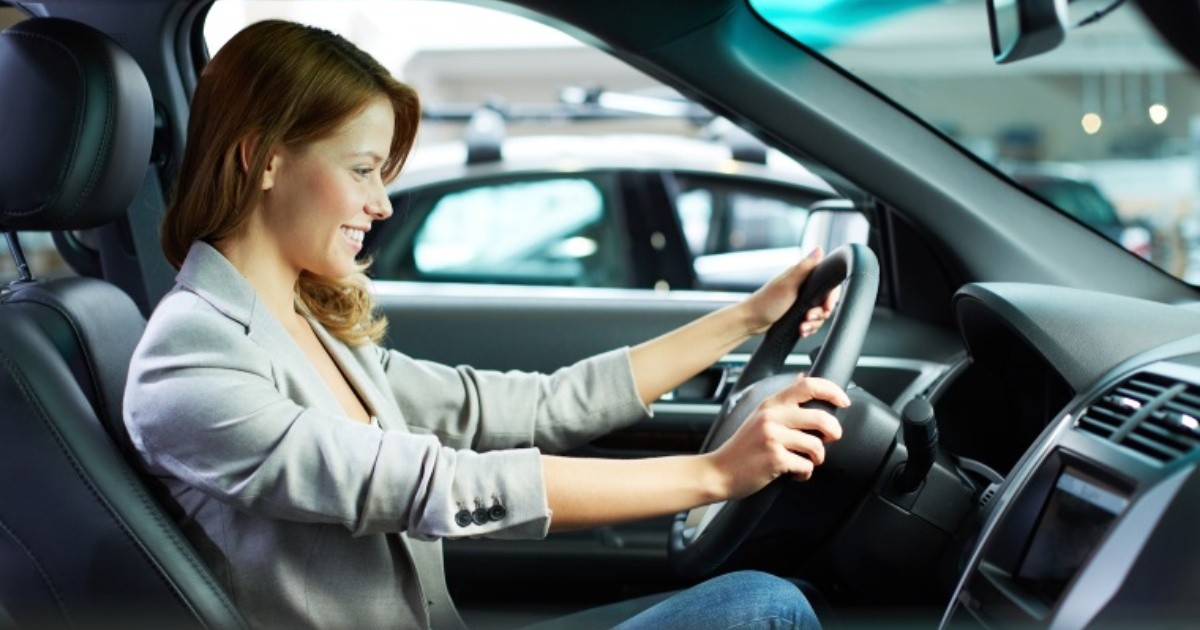 Adios al gimnasio: 5 ejercicios para realizar en el auto | Rosario3