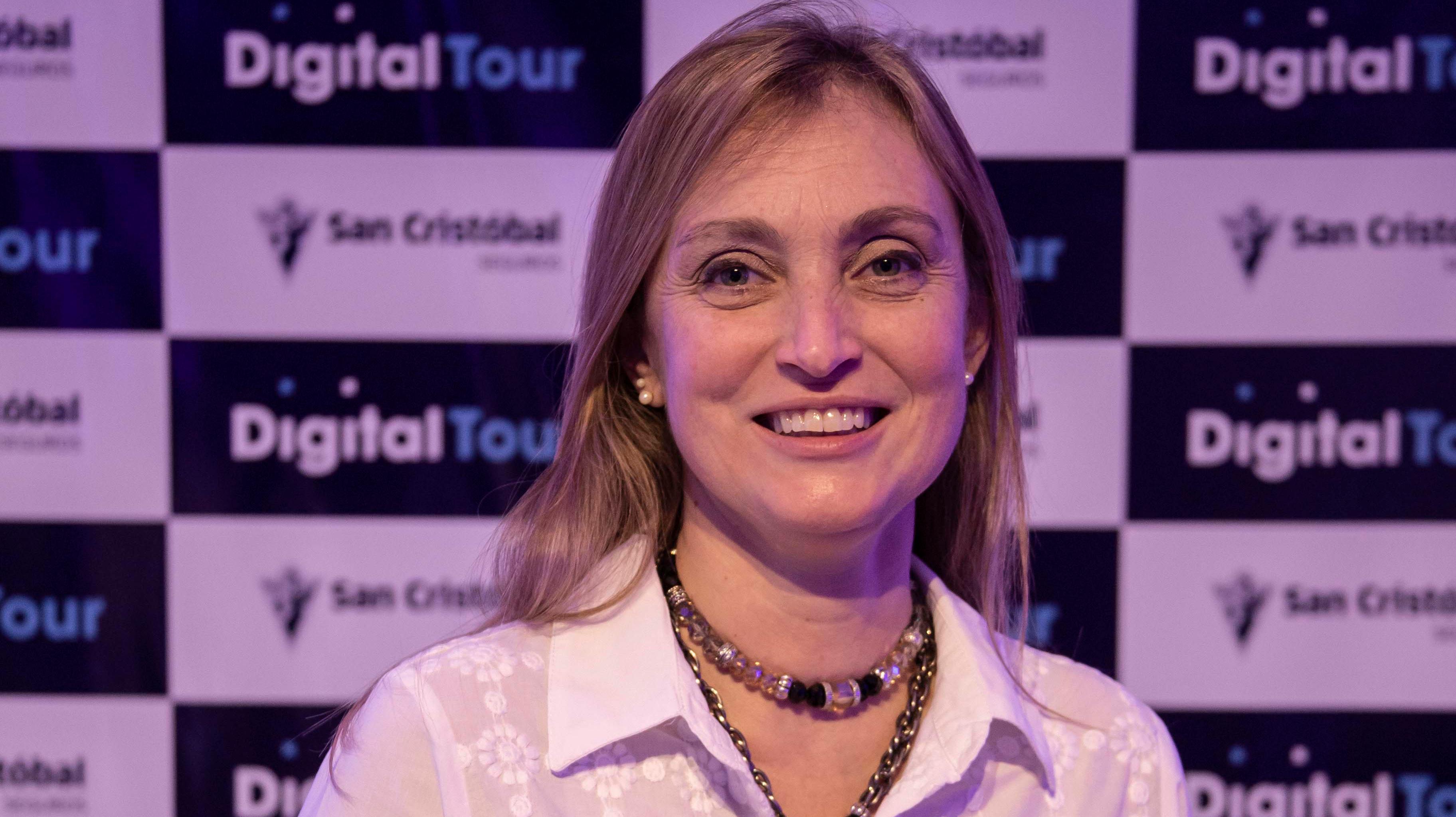Vanesa Rocca: una mujer líder en el área de seguros | Ecos365.com.ar ...