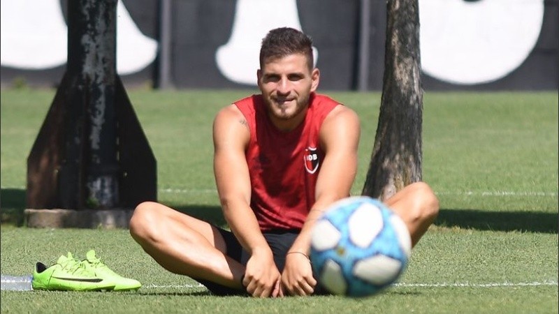 Julián Fernández, en cuarentena, dijo que quiere quedarse en Newell’s ...