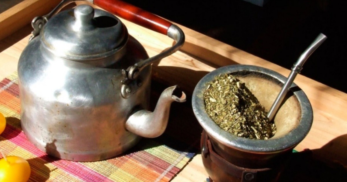 ¿Dulce o amargo?: tomar mates nos hace más felices según un estudio ...