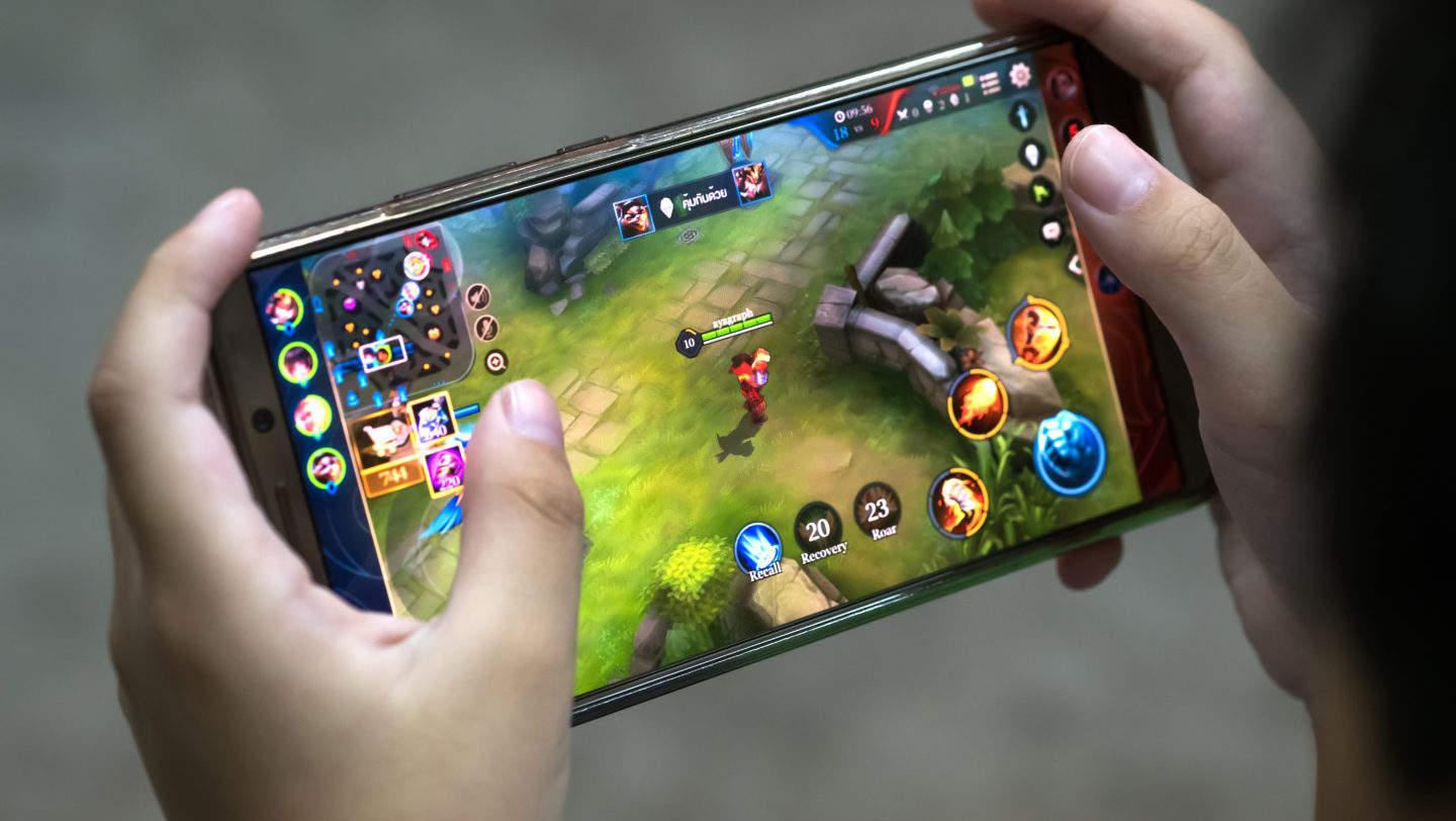 Cinco tips para jugar tu videojuego favorito en tu celular | Ecos365 ...