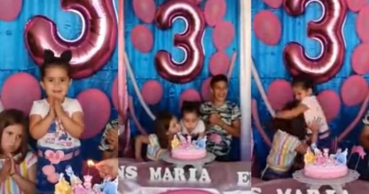 Los mejores memes de la niña que agarró de los pelos a su hermana que ...