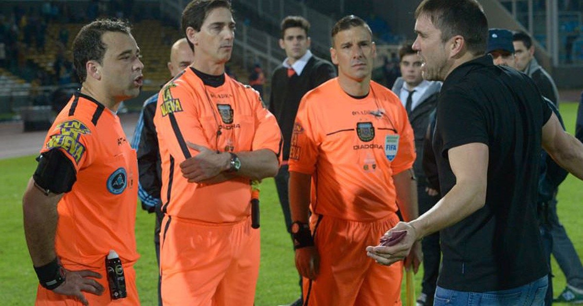 Una garantía: Diego Ceballos vuelve y va a manejar el VAR | Rosario3