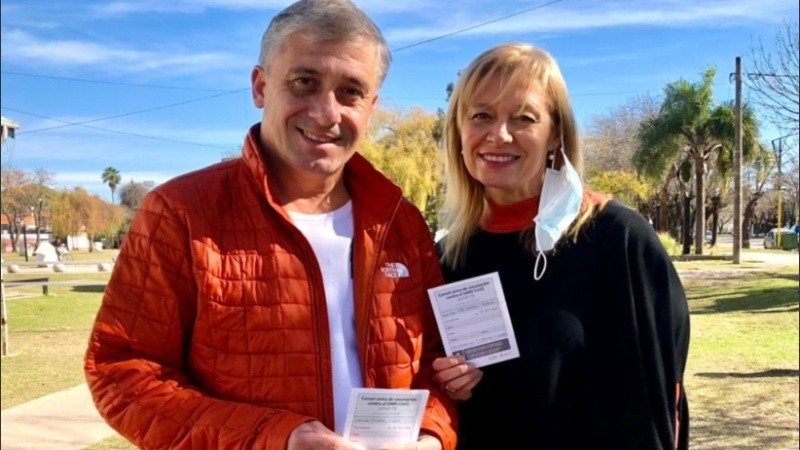 Roldán comenzó a vacunar a personas sin comorbilidades | Rosario3