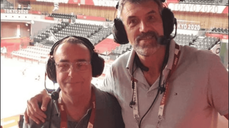 La emoción del relator José Montesano y del ex deportista Hugo Conte ...