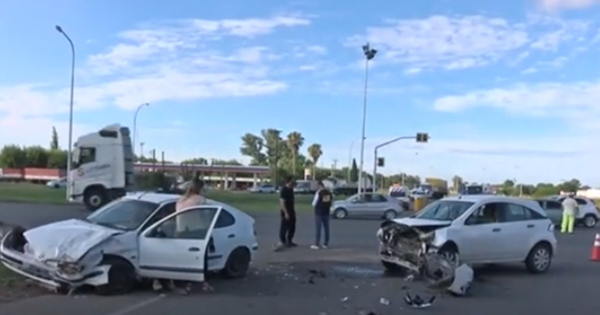 Violento choque en cruce de rutas de la región: tres heridos | Rosario3