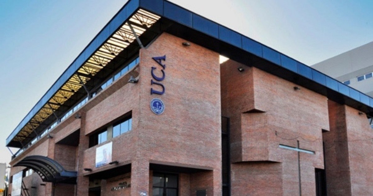 UCA Rosario: Ingresar a la Facultad en Agosto | Rosario3