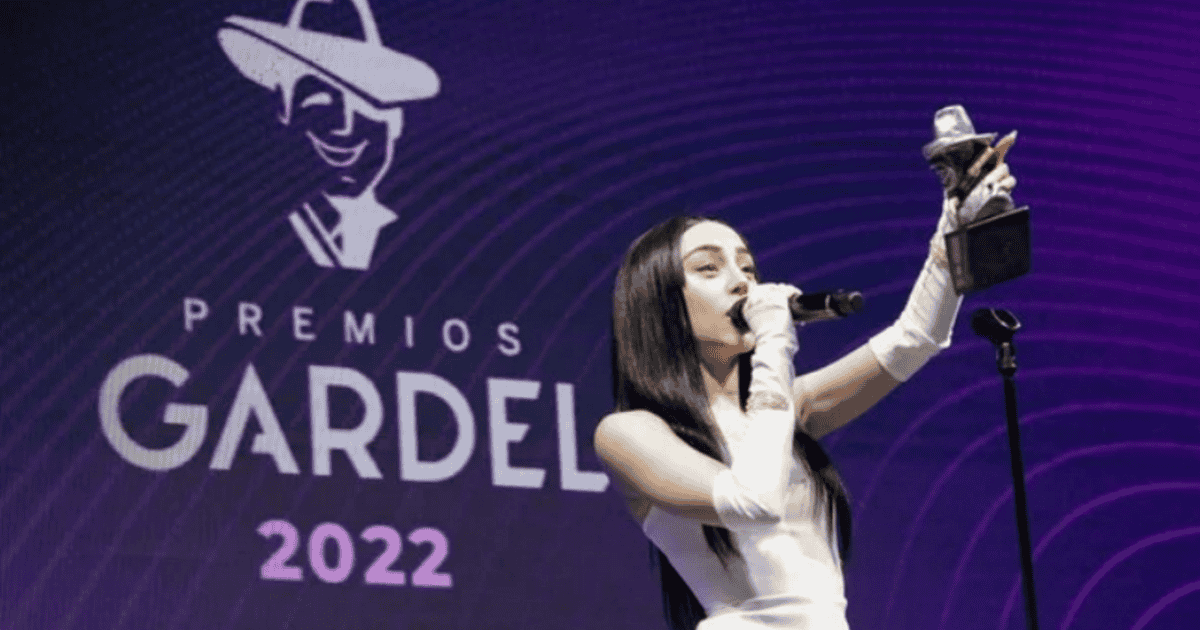 Premios Gardel: la rosarina Nicki Nicole se quedó con dos premios y ...