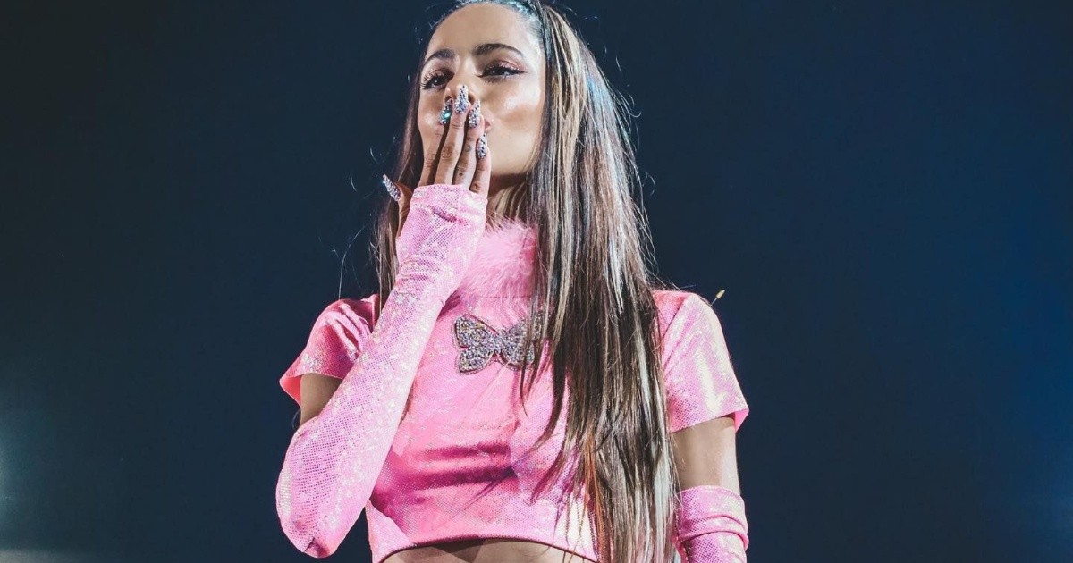 Durante un show, Tini respondió a las críticas sobre su cuerpo ...