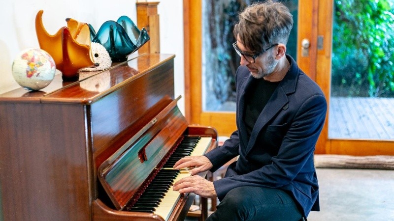 Diego Frenkel: "Componer es viajar a través de un sueño con un margen ...