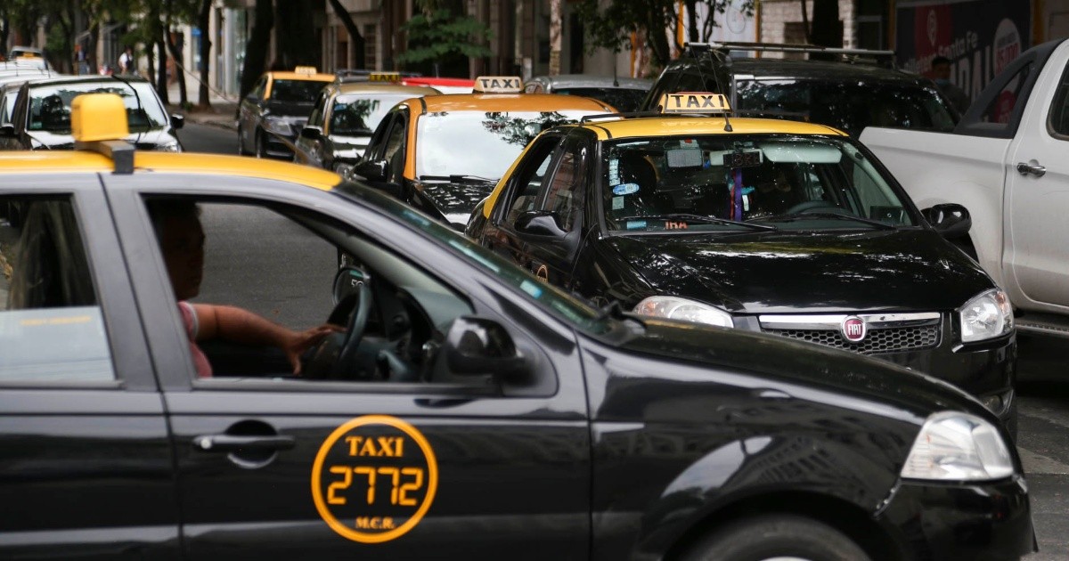 Comenzó a regir la suba de taxis y remises: cuáles son los valores ...