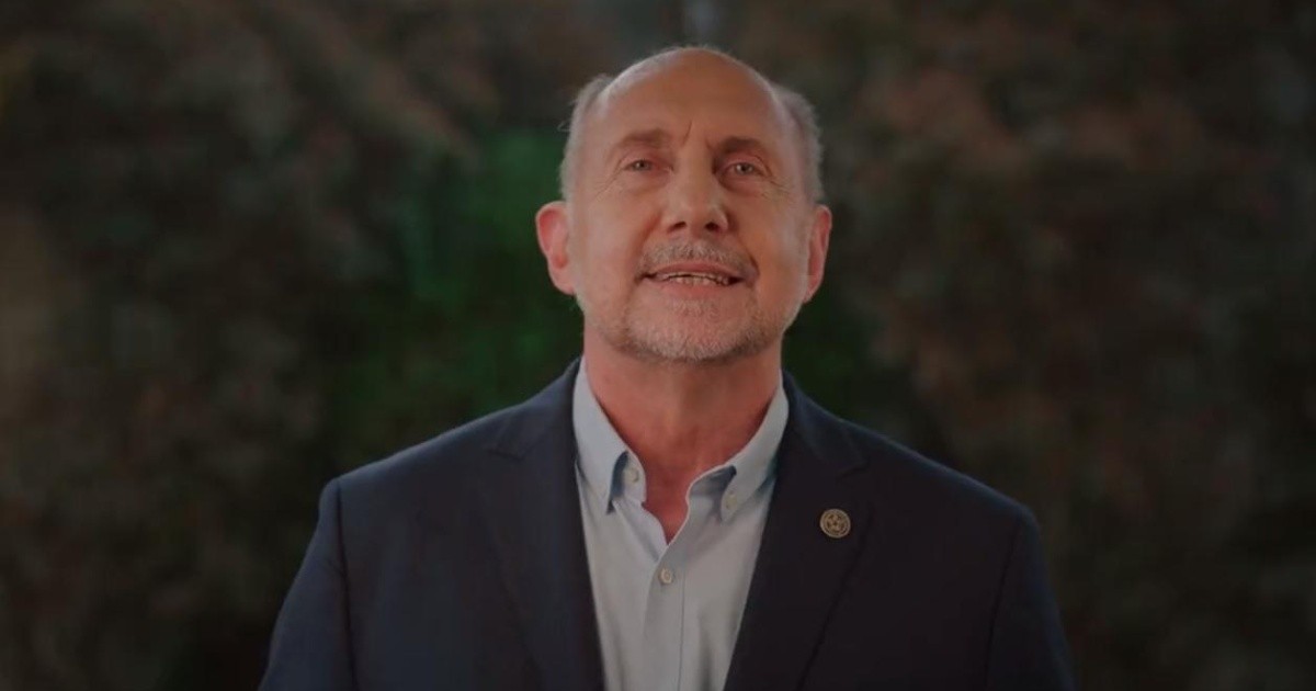 En su mensaje de fin de año, Perotti puso a la selección como ejemplo y ...