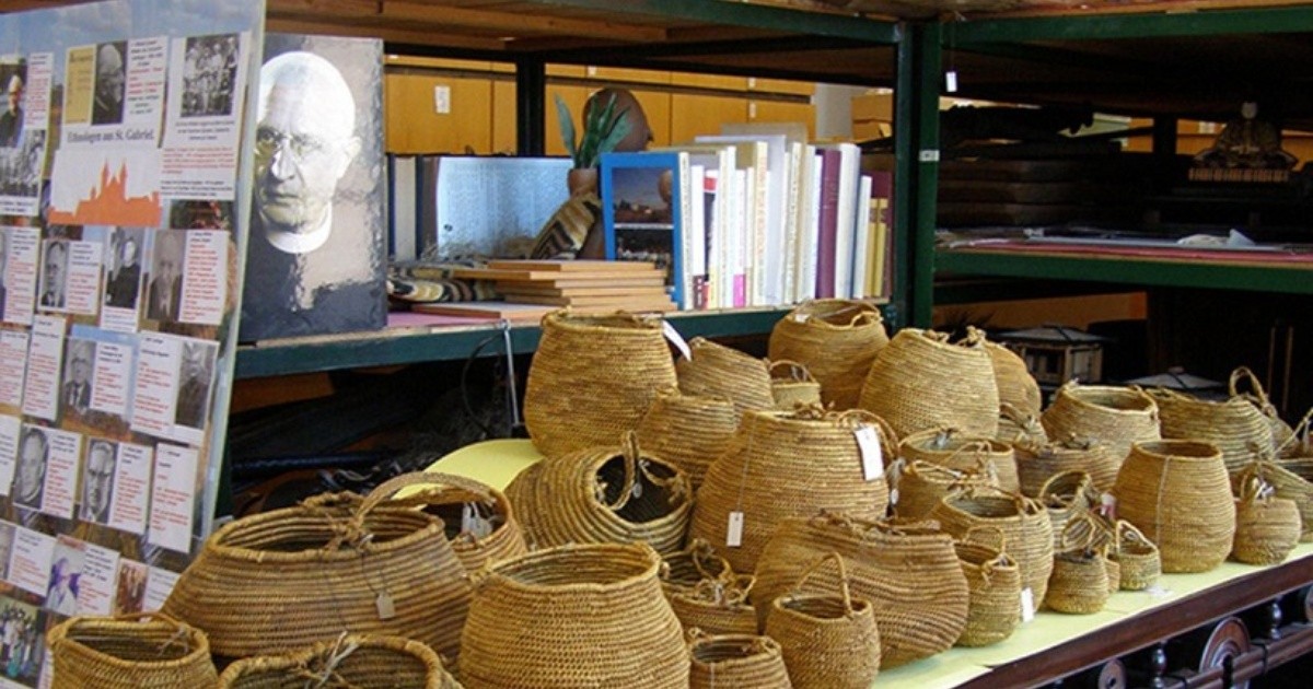 Encuentran 400 objetos de comunidades fueguinas de más de un siglo de ...