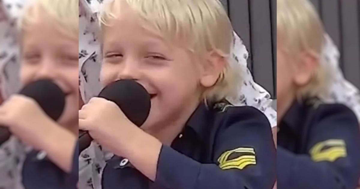 Mirko, el hijo de Marley, cantó "Tu turrito" en un programa en vivo y ...