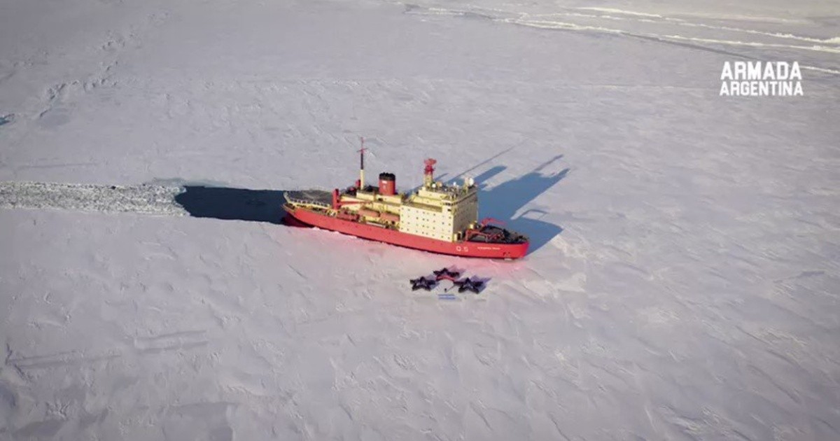 Video: el increíble homenaje de la Armada argentina a la Selección en ...