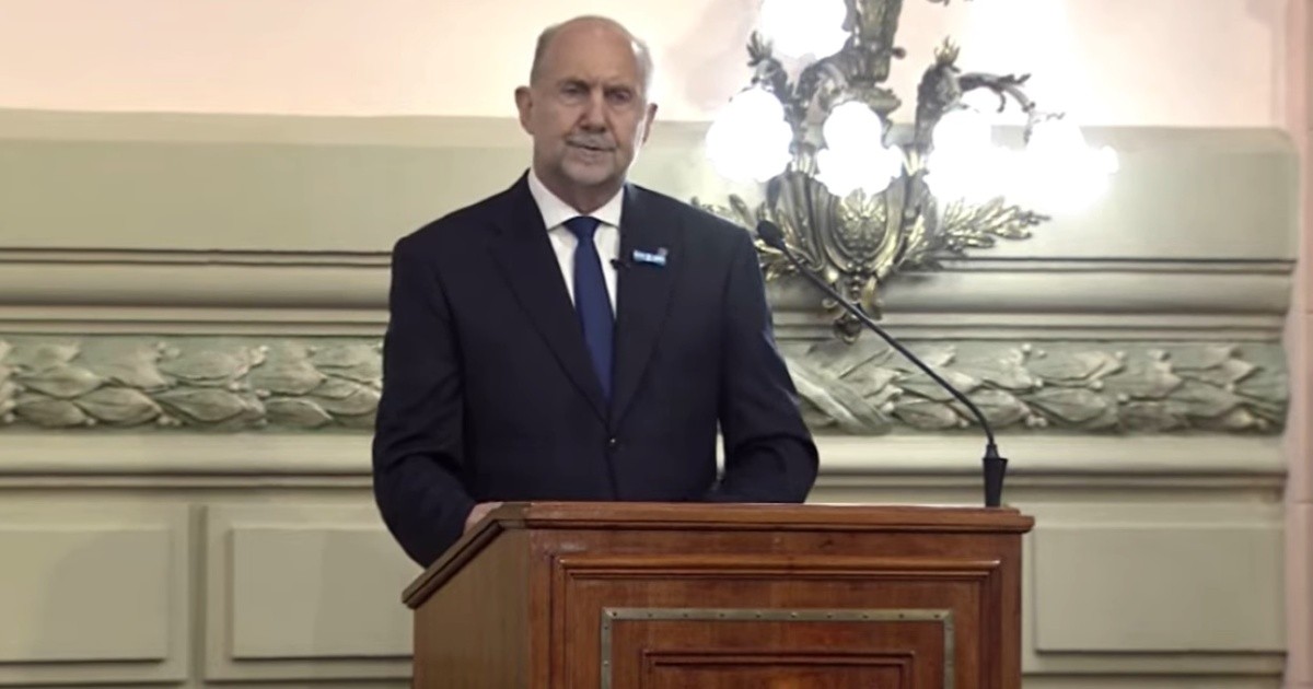 Perotti pidió “menos grieta y más diálogo” y criticó el centralismo ...