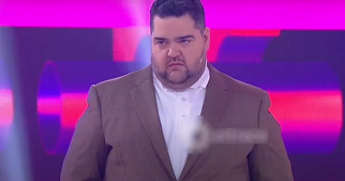 Darío Barassi “atendió” a una participante en Ahora caigo: “No puede ...