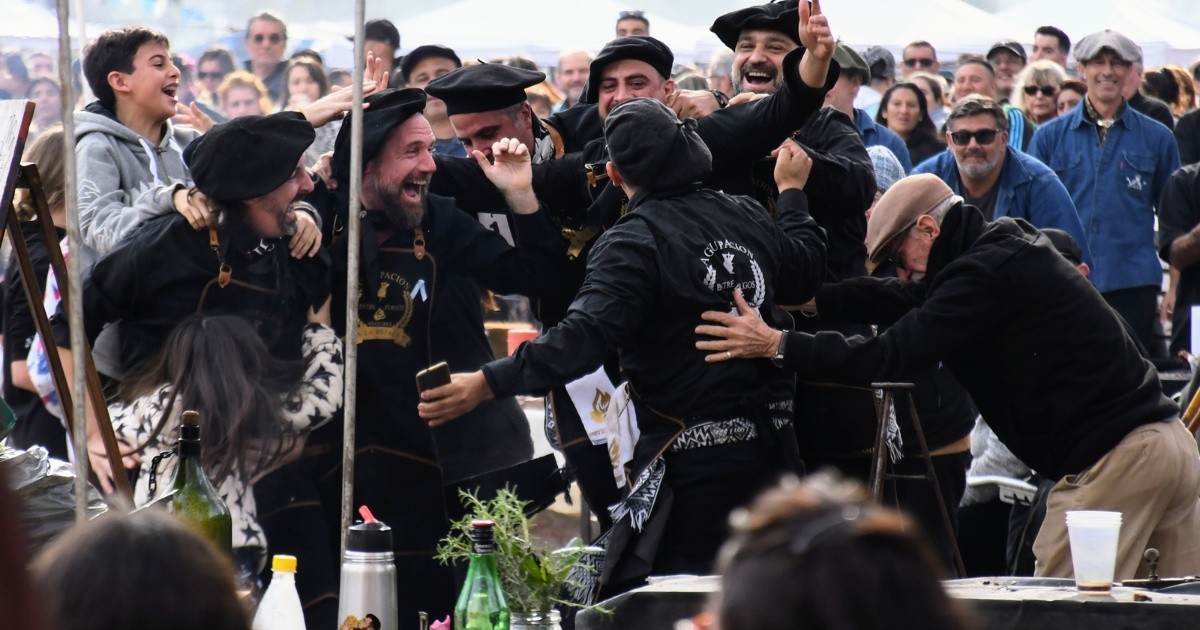 Ganaron por segundo año el concurso de asadores a la estaca: "Estamos ...