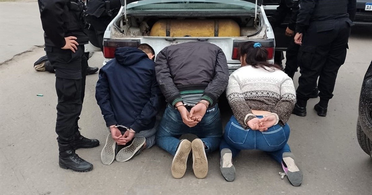 Violenta entradera contra una familia en zona oeste terminó con cuatro detenidos | Rosario3