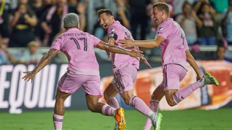 Messi, un compañerazo: el regalo del rosarino a todo el plantel de ...