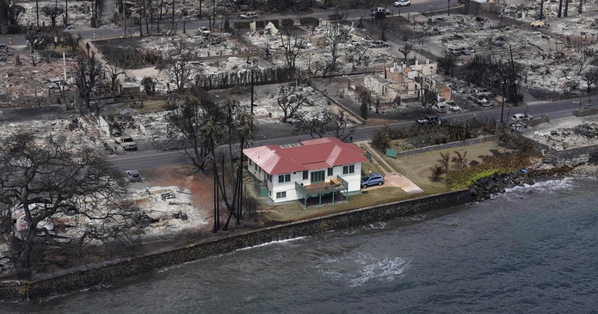 La imagen que recorre el mundo: el misterio de la casa que se salvó de ...