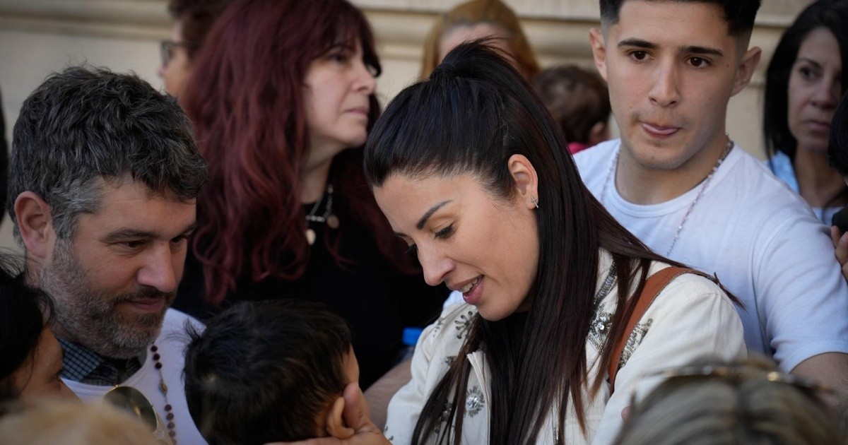Quién es Leda, la mujer a la que se le atribuyen milagros en Rosario ...