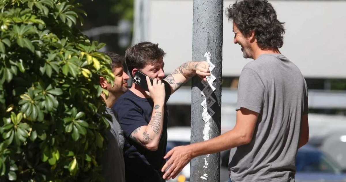 Santiago Caputo, el enigmático asesor de Milei que luce tatuajes de la ...