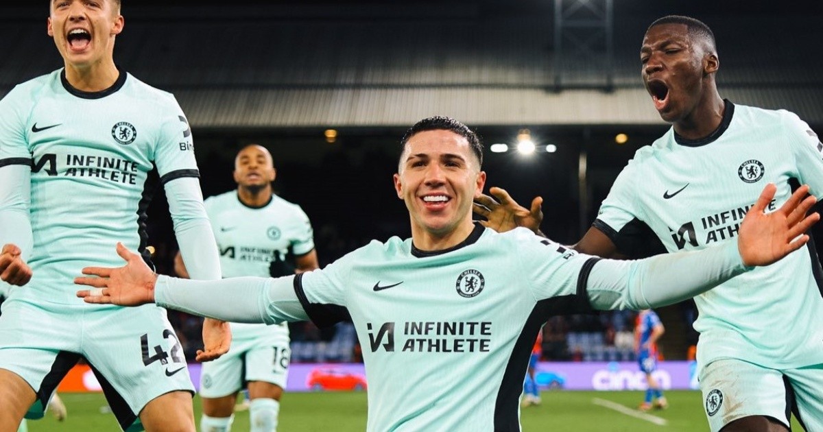 Otro golazo de Enzo Fernández para el triunfo de Chelsea ante Crystal ...
