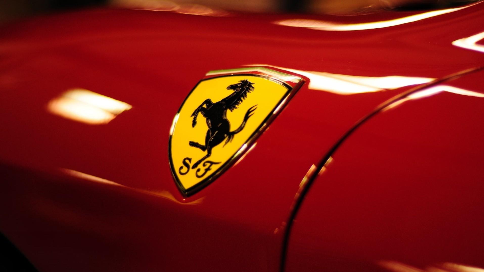 El legado imparable de Ferrari: El poder del lujo y la velocidad ...
