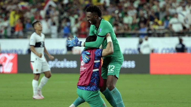 Ecuador aguantó el empate con México y será el rival de Argentina en cuartos: cuándo y a qué ...