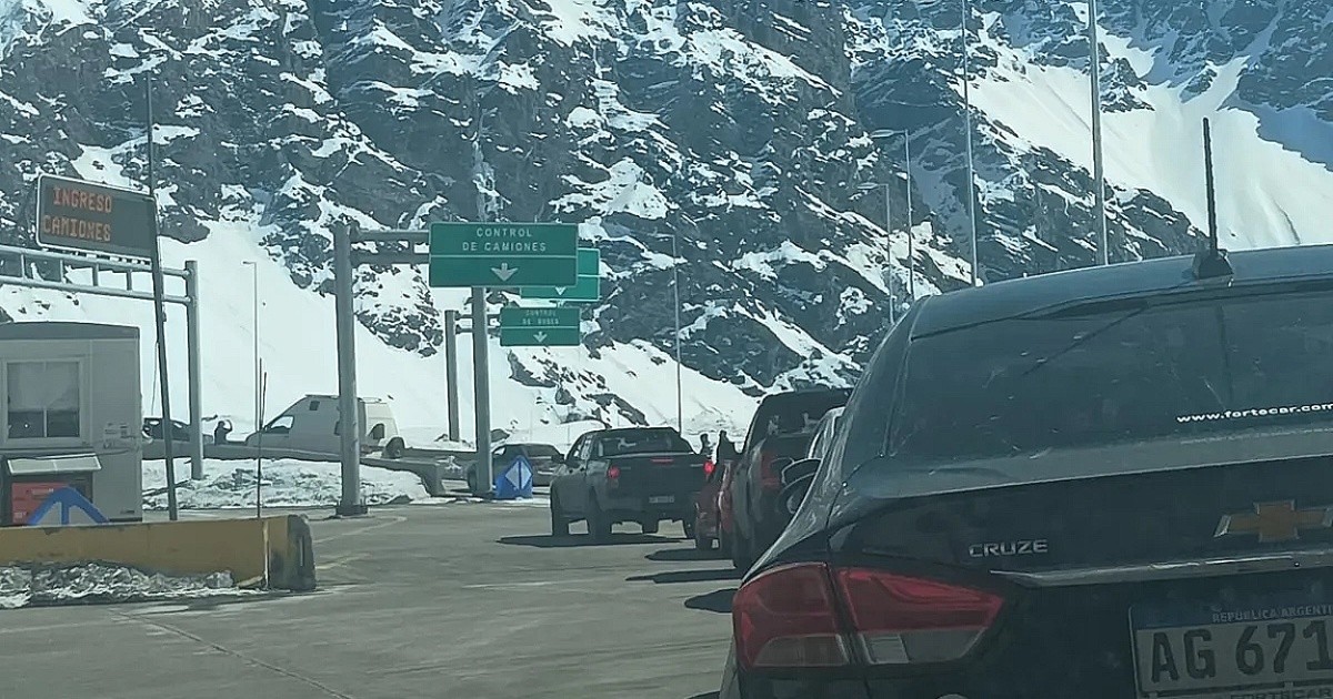 Confirmaron la reapertura del paso a Chile este miércoles y 7 mil ...