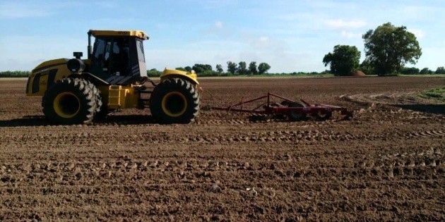 Los números oficiales revelan una caída en las ventas de maquinaria ...