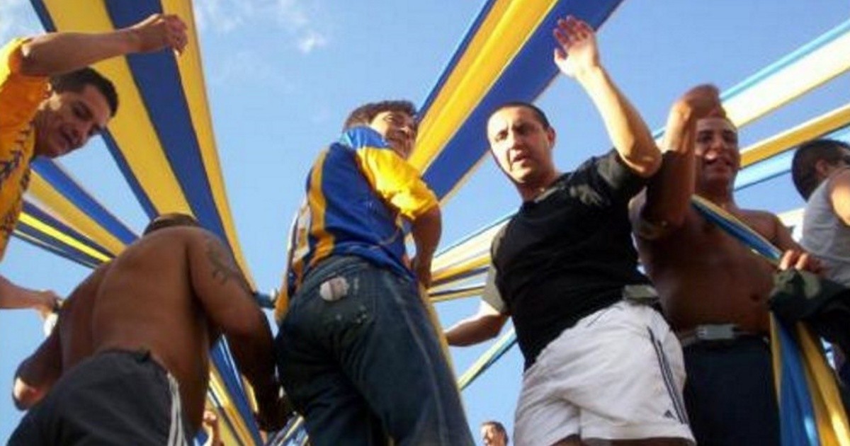 Buscaban al asesino de Pillín y demoraron a 26 personas que jugaban al ...