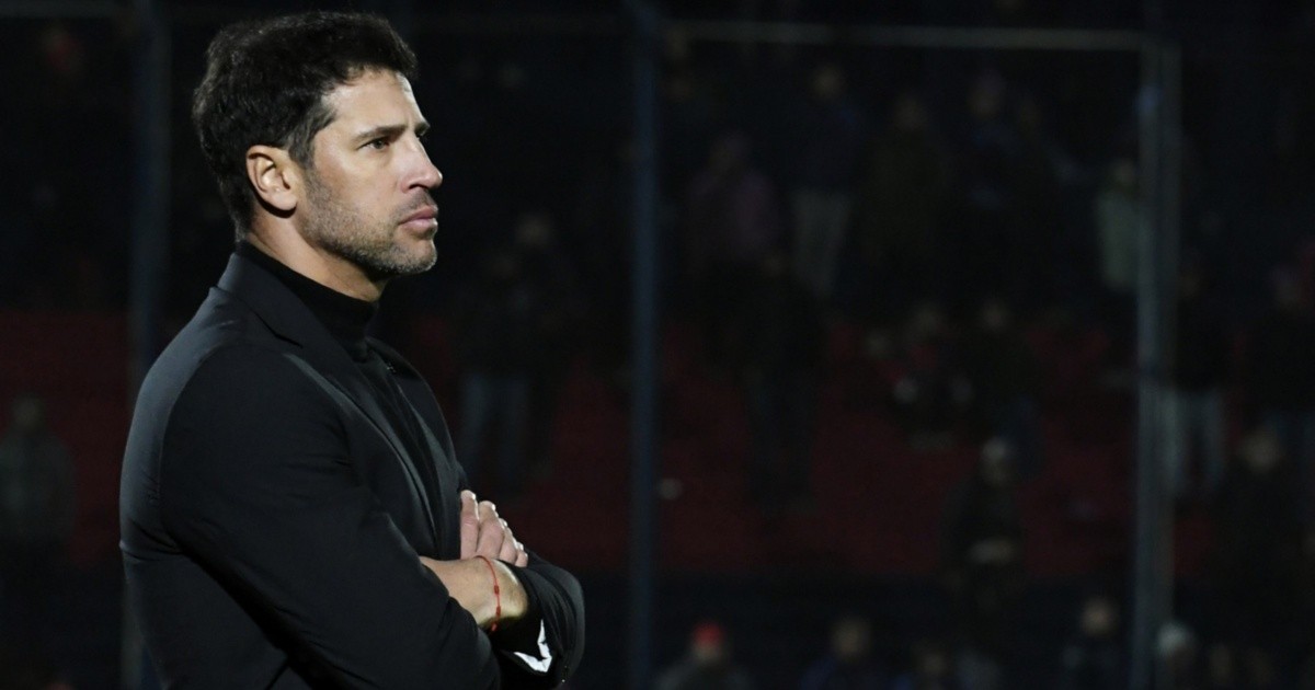 Sebastián Domínguez fue confirmado como nuevo entrenador de Vélez ...