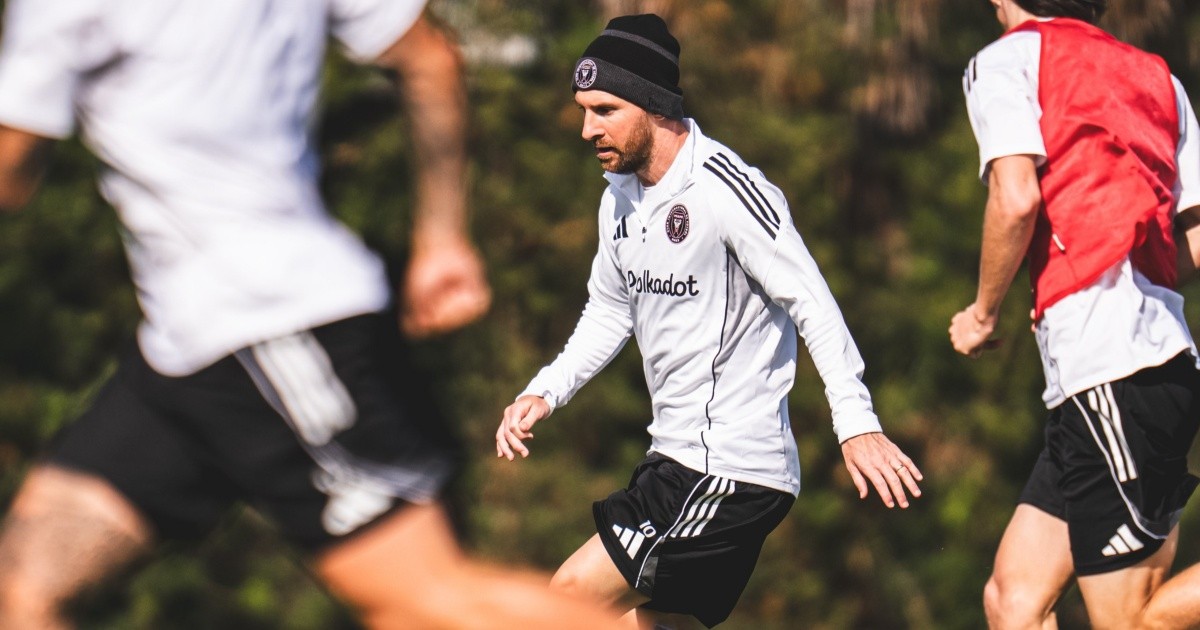 Messi y la pelota, otra vez juntos: arrancó formalmente el año de Leo en Miami | Rosario3