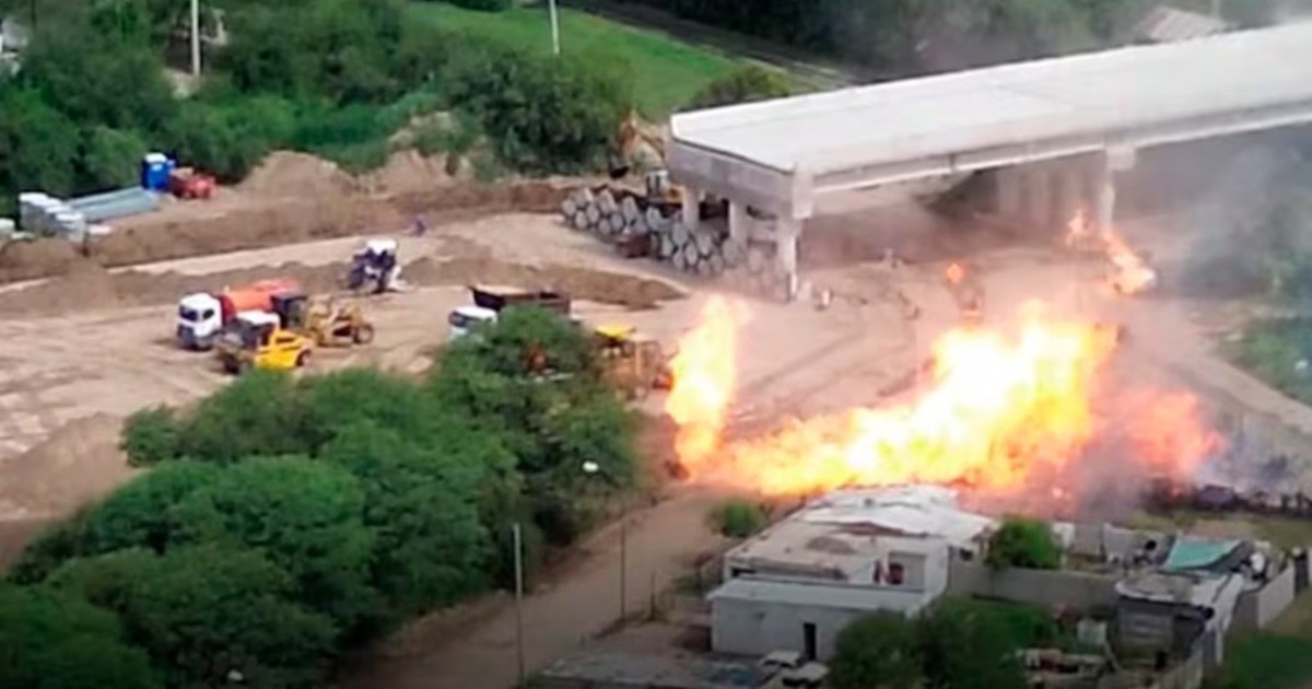 Explotó un gasoducto en Villa María: cinco heridos, casas dañadas y un “desastre total” | Rosario3